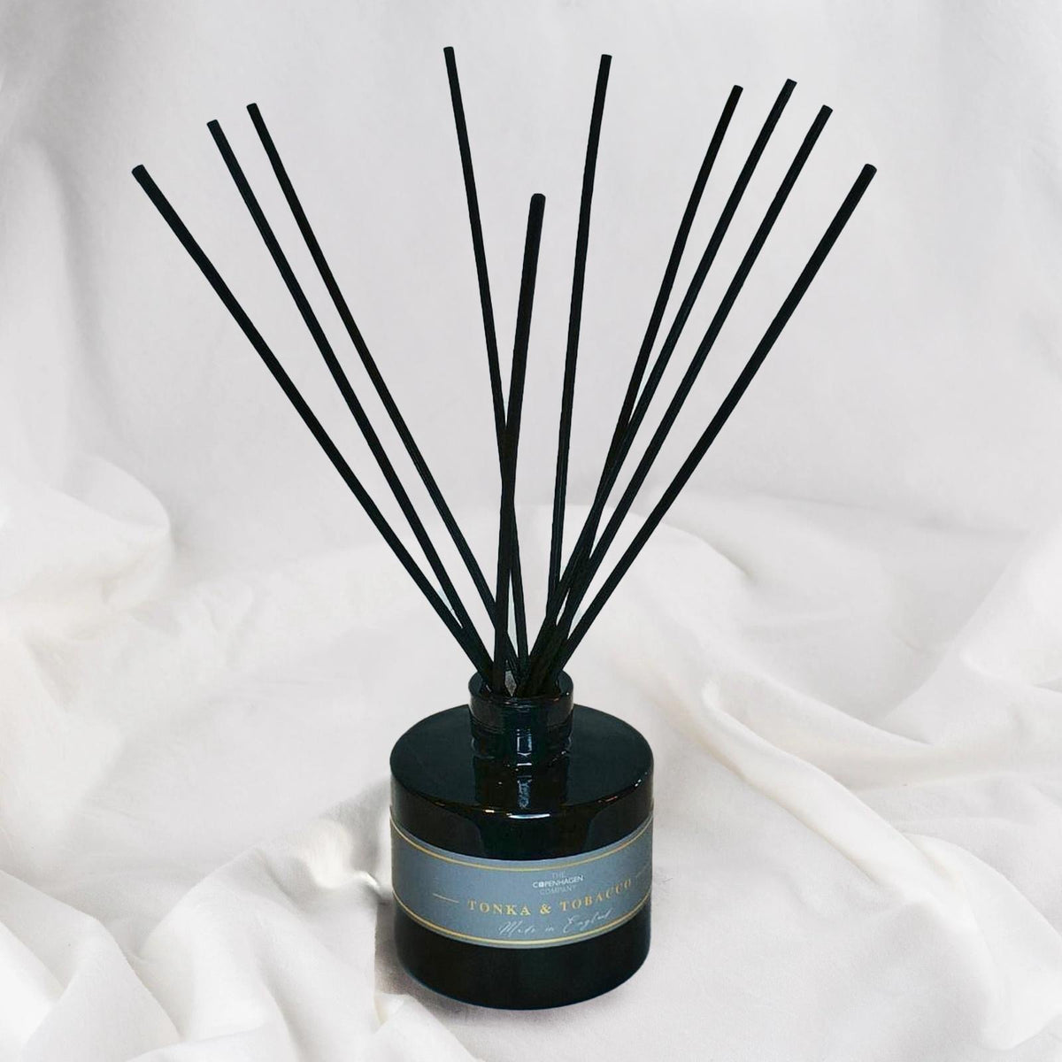 Tonka & Tobacco Reed Diffuser 100ml – The Copenhagen Company